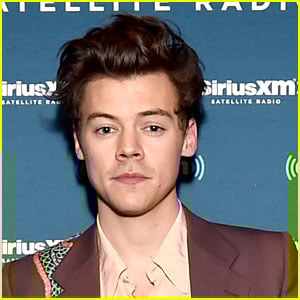 Harry Styles’ Self Titled Album Debuts at No. 1 On Billboard 200 ...