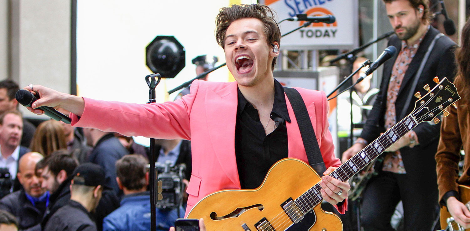 Harry Styles Debuts ‘Carolina’ During ‘Today Show’ Performance | Harry ...
