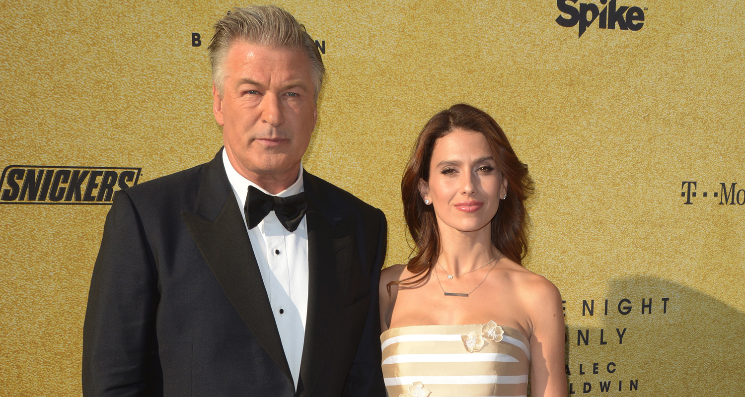 Alec Baldwin Gets Support From Family & Friends at Apollo Theater Show ...