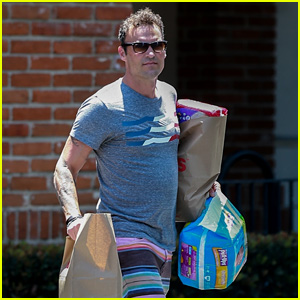 Brian Austin Green Picks Up Diapers for His & Megan Fox’s Son | Brian ...