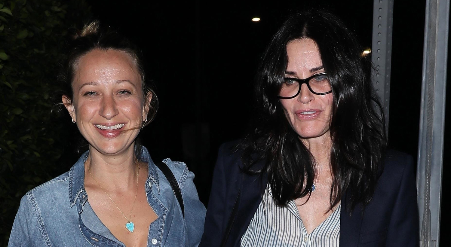 Courteney Cox Grabs Dinner with Pal Jennifer Meyer | Courteney Cox ...