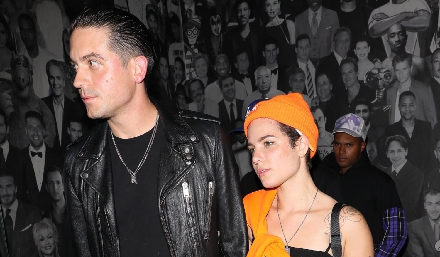 Halsey & G-Eazy Walk Hand-in-Hand on Their Date Night! | G-Eazy, Halsey ...