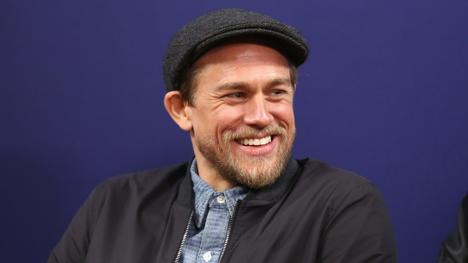 Charlie Hunnam Reveals Romantic Surprise He Set Up for Girlfriend ...