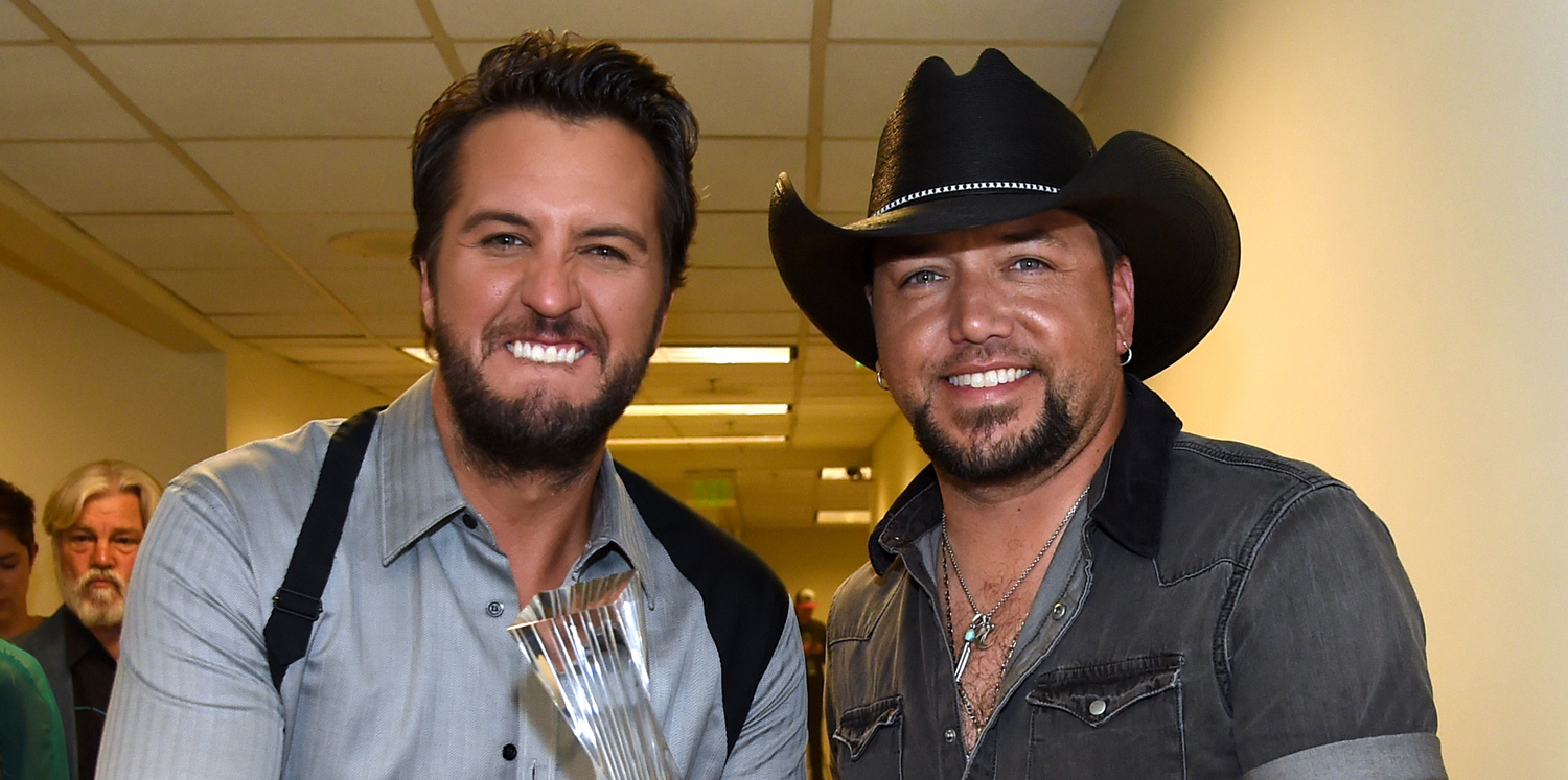 Luke Bryan & Jason Aldean Buddy Up Backstage at CMT Artists of the Year ...