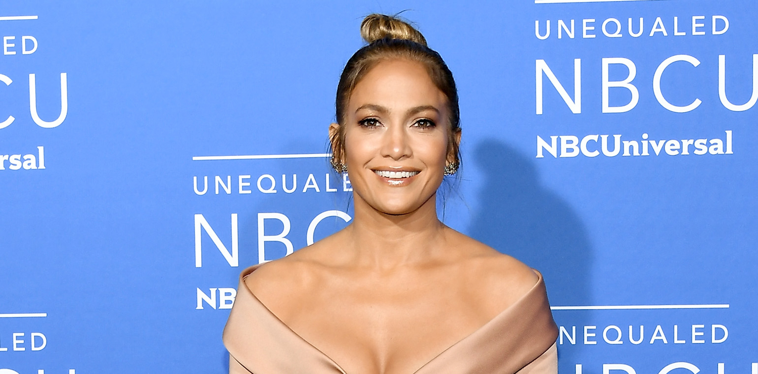 Jennifer Lopez to Star in Guess Jeans Spring 2018 Campaign | Jennifer ...