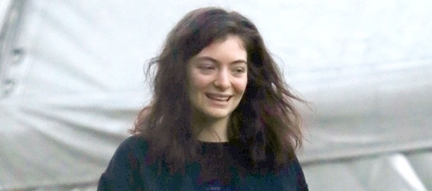 Lorde Is An ‘Elf of Love’ At Perth Concert | Lorde | Celebrity News and ...
