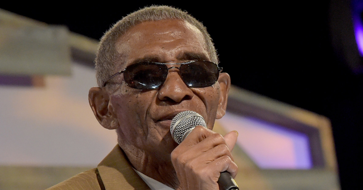 Robert Knight Dead – ‘Everlasting Love’ Singer Passes Away at 72 | RIP ...