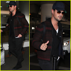 Taylor Lautner Jets Back to LA After Quick Chicago Trip! | Taylor ...