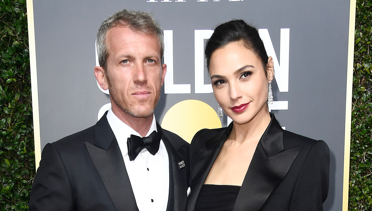 Gal Gadot is Joined by Husband Yaron Versano at Golden Globes 2018 ...