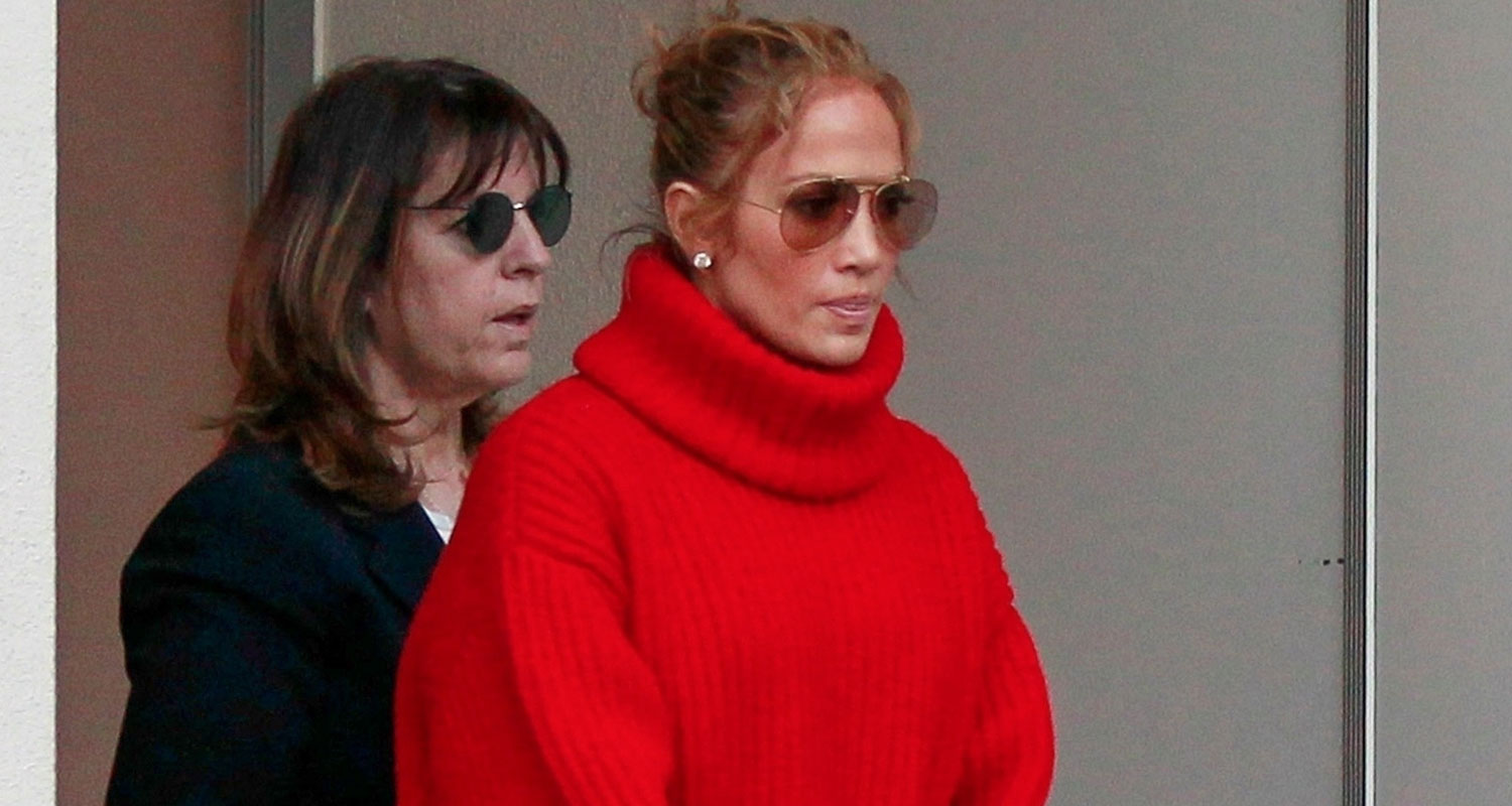 Jennifer Lopez Is Radiant in Red For Shopping Trip! | Emme Muniz ...