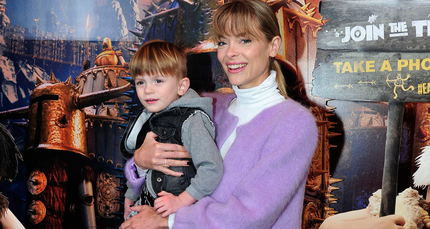 Jaime King Checks Out Advanced Screening ‘Early Man’ with Kids & Hubby ...