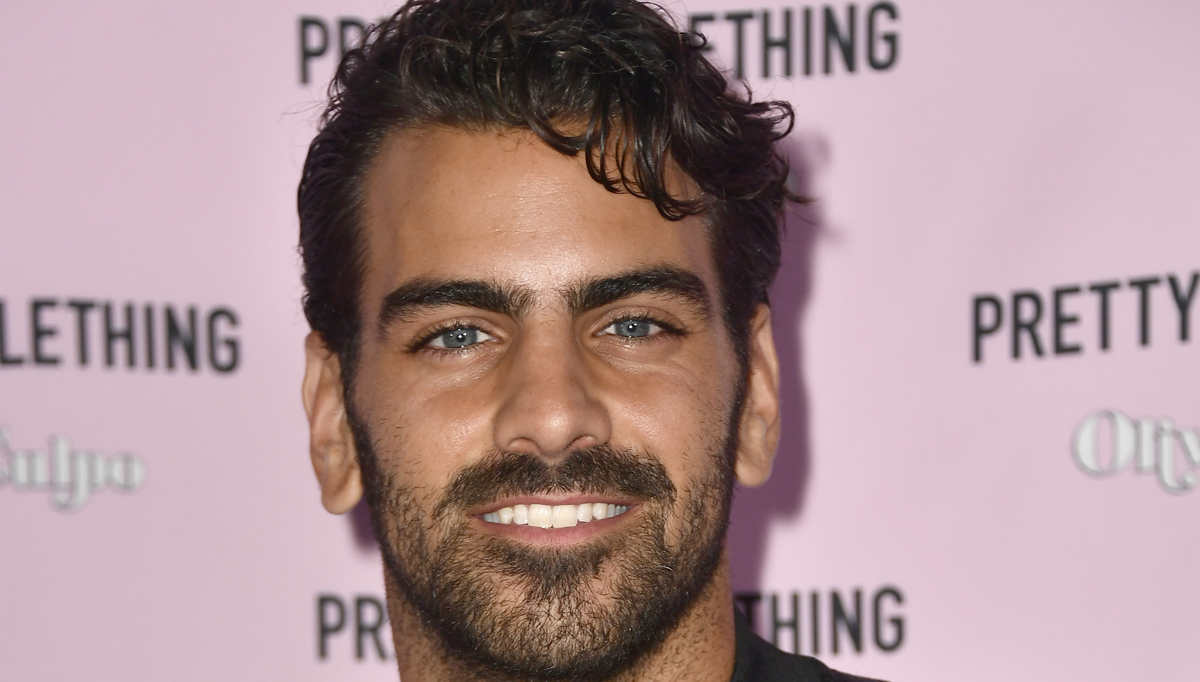 ‘ANTM’ Winner Nyle DiMarco Caught a Woman Taking Photos of Him & Had ...