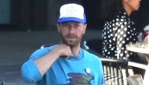 Chris Martin Grabs Dinner to Go in Malibu! | Chris Martin | Celebrity ...