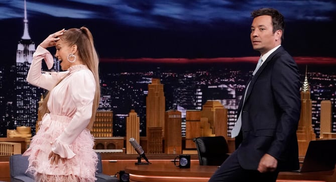 Jennifer Lopez Interrupts Interview for Dance Breaks with Jimmy Fallon ...