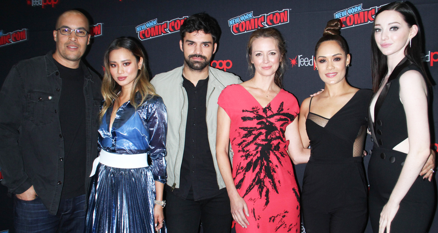 Jamie Chung & ‘The Gifted’ Cast Give Inside Look at Season 2 at Comic ...