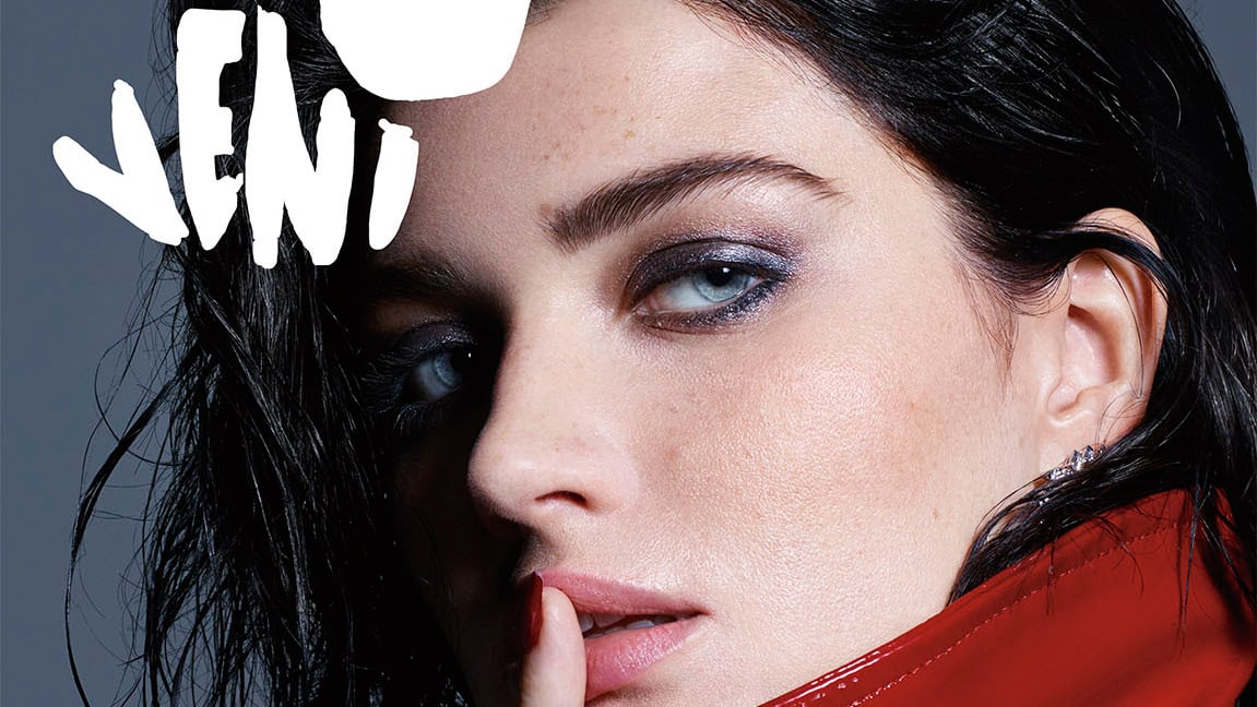 Eve Hewson Takes the Cover of ‘Veni’ Issue #8 | Eve Hewson, Hannah John ...
