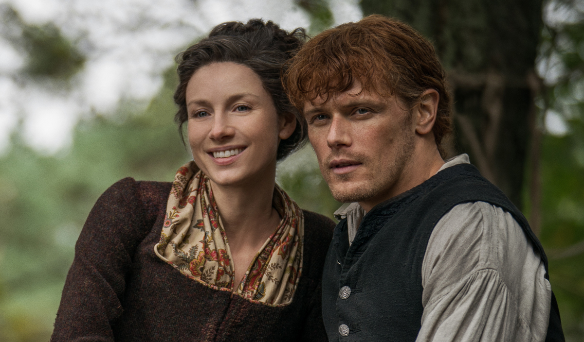 ‘Outlander’ Co-Stars Answer USA Trivia Questions in This Hilarious ...