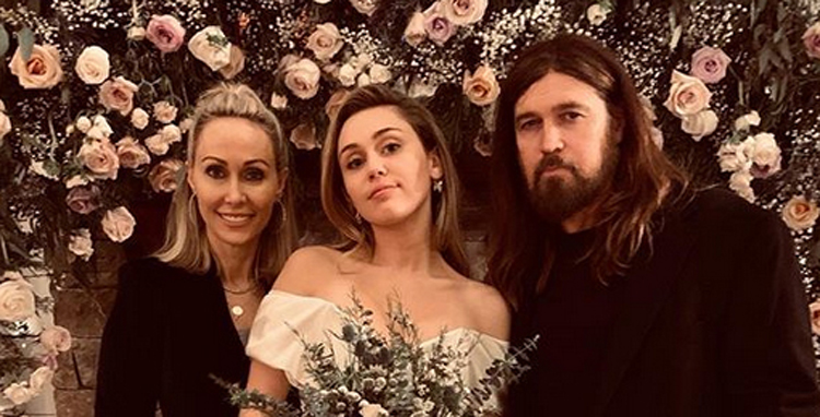 Miley Cyrus Poses with Parents Billy Ray & Tish Cyrus at Her Wedding ...