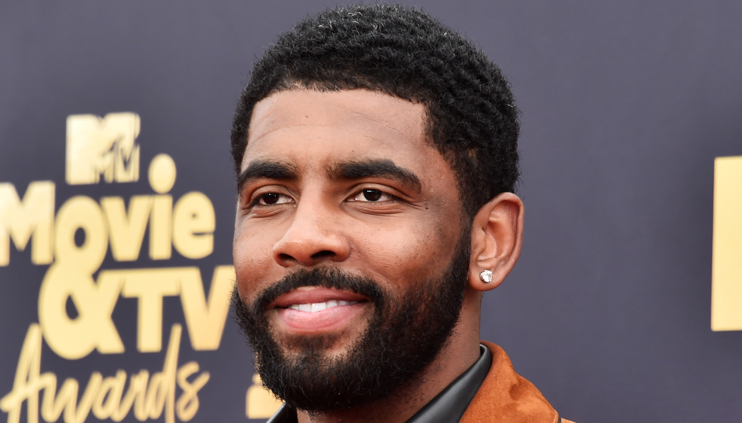 NBA’s Kyrie Irving to Star in Horror Movie Based On His Experiences in ...