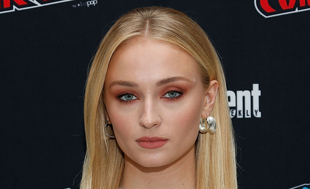 Sophie Turner Reveals She Used to Think About Suicide a Lot, Opens Up ...