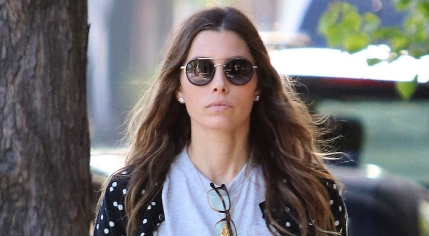 Jessica Biel Bares Her Midriff for Day Out in L.A. | Jessica Biel ...
