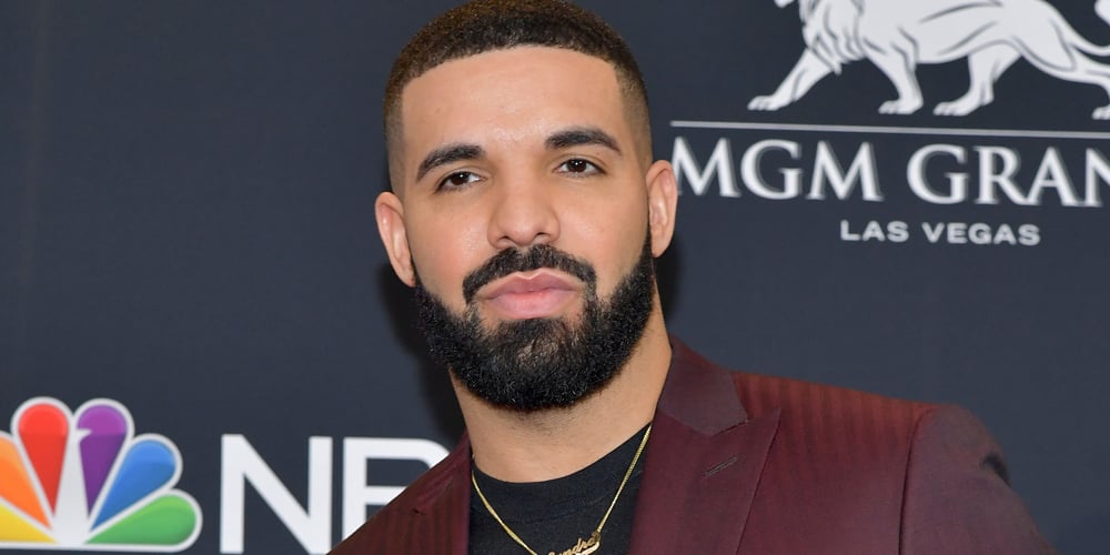 Drake Looks So Hot In Shirtless Beach Photo See The Pic Drake | My XXX ...