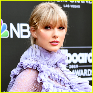Taylor Swift Says There Are ‘Political Undertones’ in New Music ...