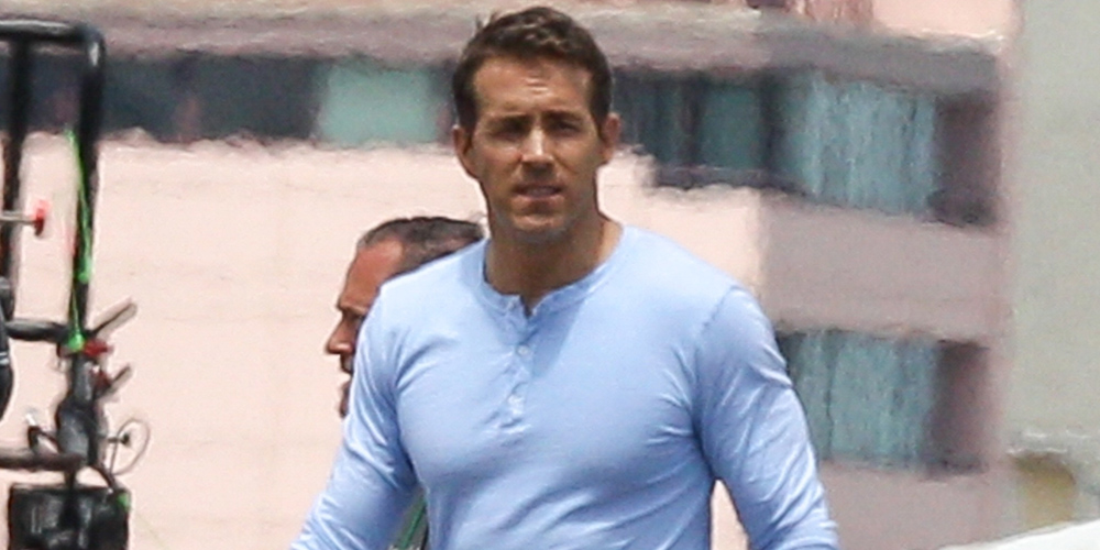 Ryan Reynolds Enjoys a Cold Beverage While Filming ‘Free Guy’ on the ...