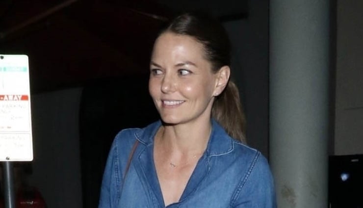Jennifer Morrison is All Smiles Heading Home From Dinner | Jennifer ...