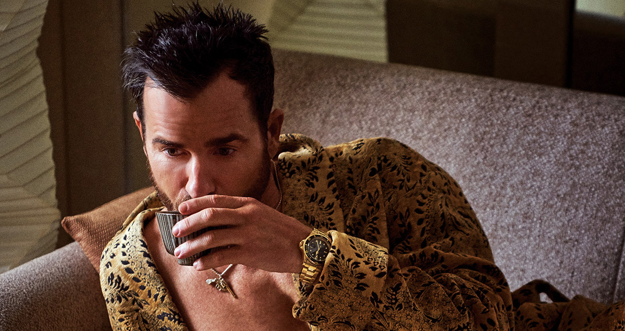 Justin Theroux Gives His Tips to Combat Jet Lag During Photo Shoot in ...