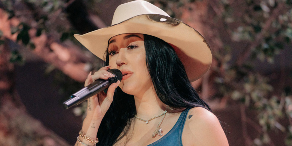 Noah Cyrus Performs New Song ‘July’ On ‘The Late Late Show’ – Watch ...