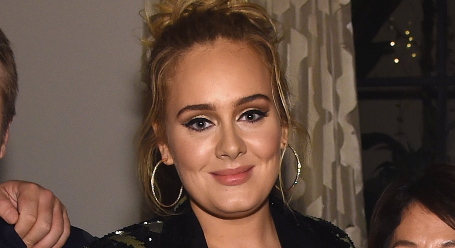 Adele Shares Photos from Her Christmas Party with The Grinch & Santa ...