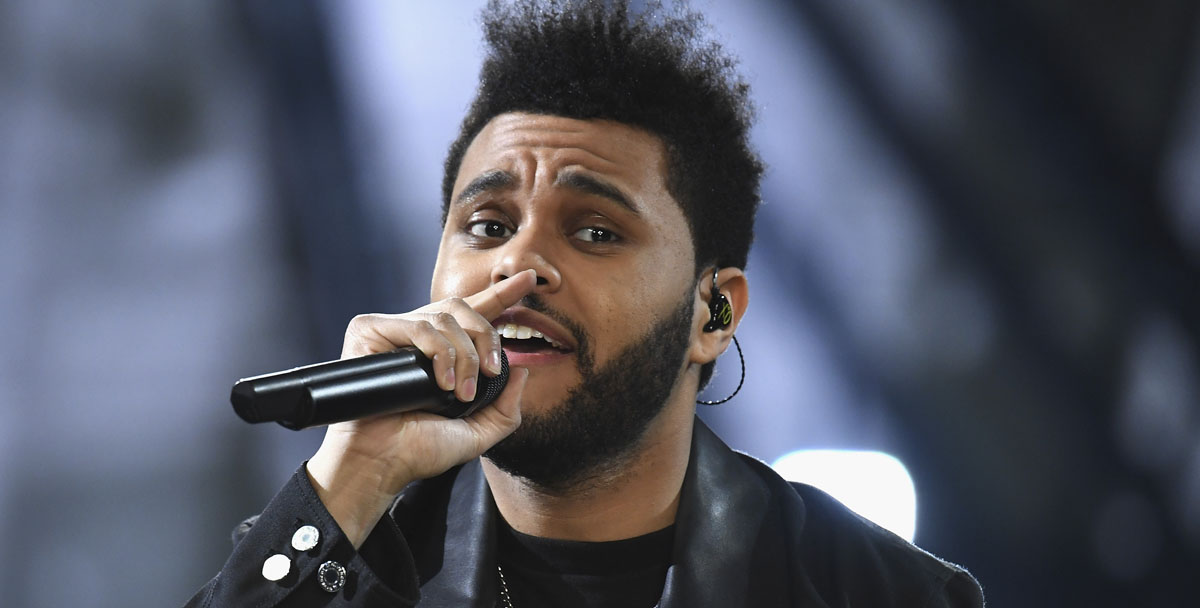 See How Many Fans Mobbed The Weeknd at His Latest Appearance | Newsies ...