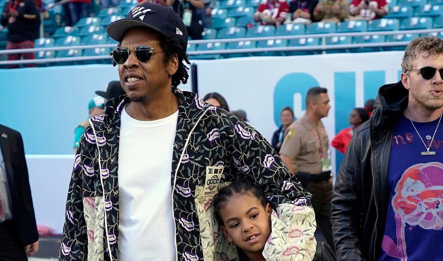 Jay-Z & Blue Ivy Carter Walk the Field at Super Bowl 2020! | 2020 Super ...