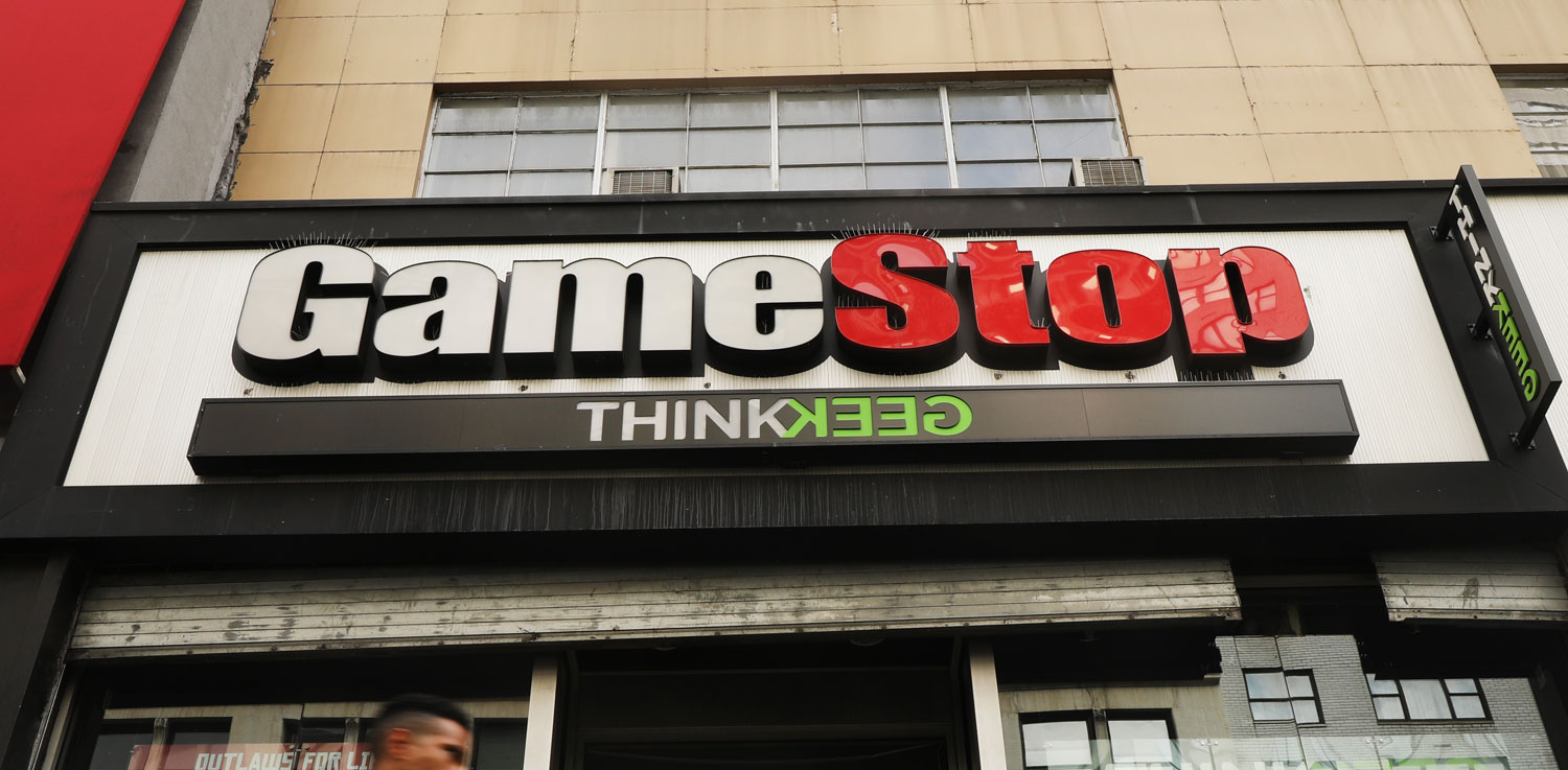 GameStop Under Fire for Telling Employees to Keep Stores Open Amid ...
