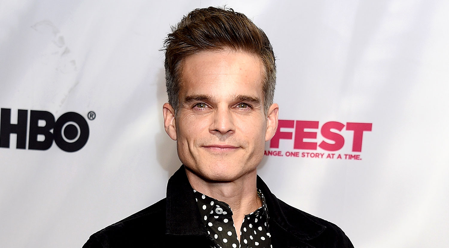 Young & The Restless’ Greg Rikaart Has Coronavirus, Calls it the ...