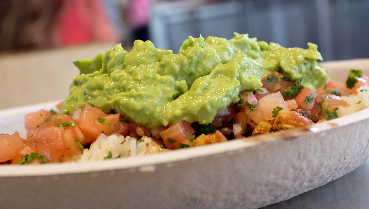 Chipotle Reveals Their Secret Guacamole Recipe | Chipotle, Cooking ...