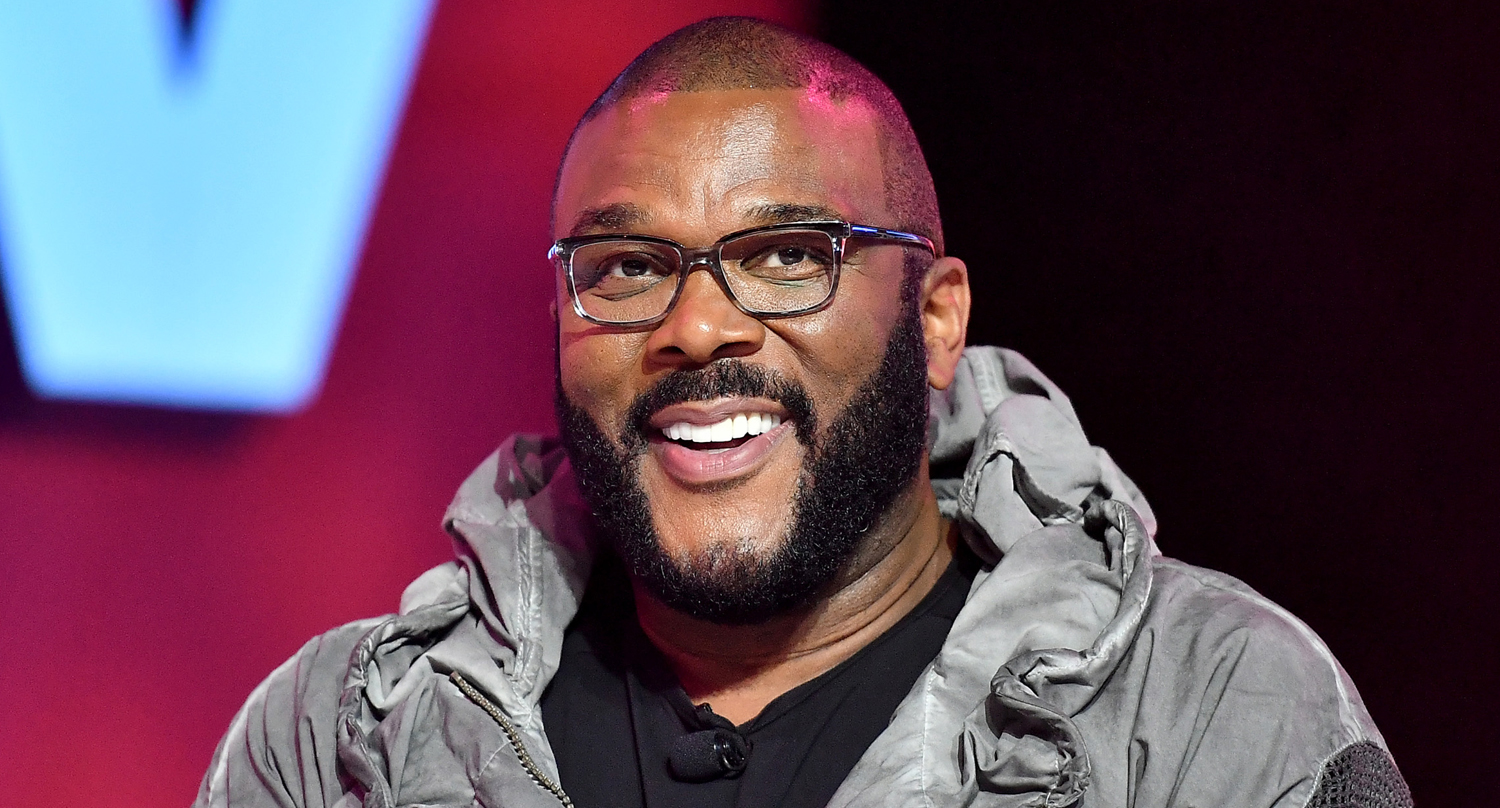 Tyler Perry Leaves $21,000 Tip for Workers at Atlanta Restaurant ...