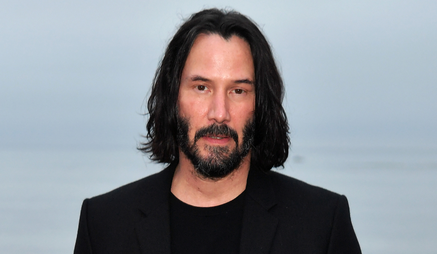 ‘The Matrix 4′ Adds Eight Extra Weeks to Production Shutdown Due to ...