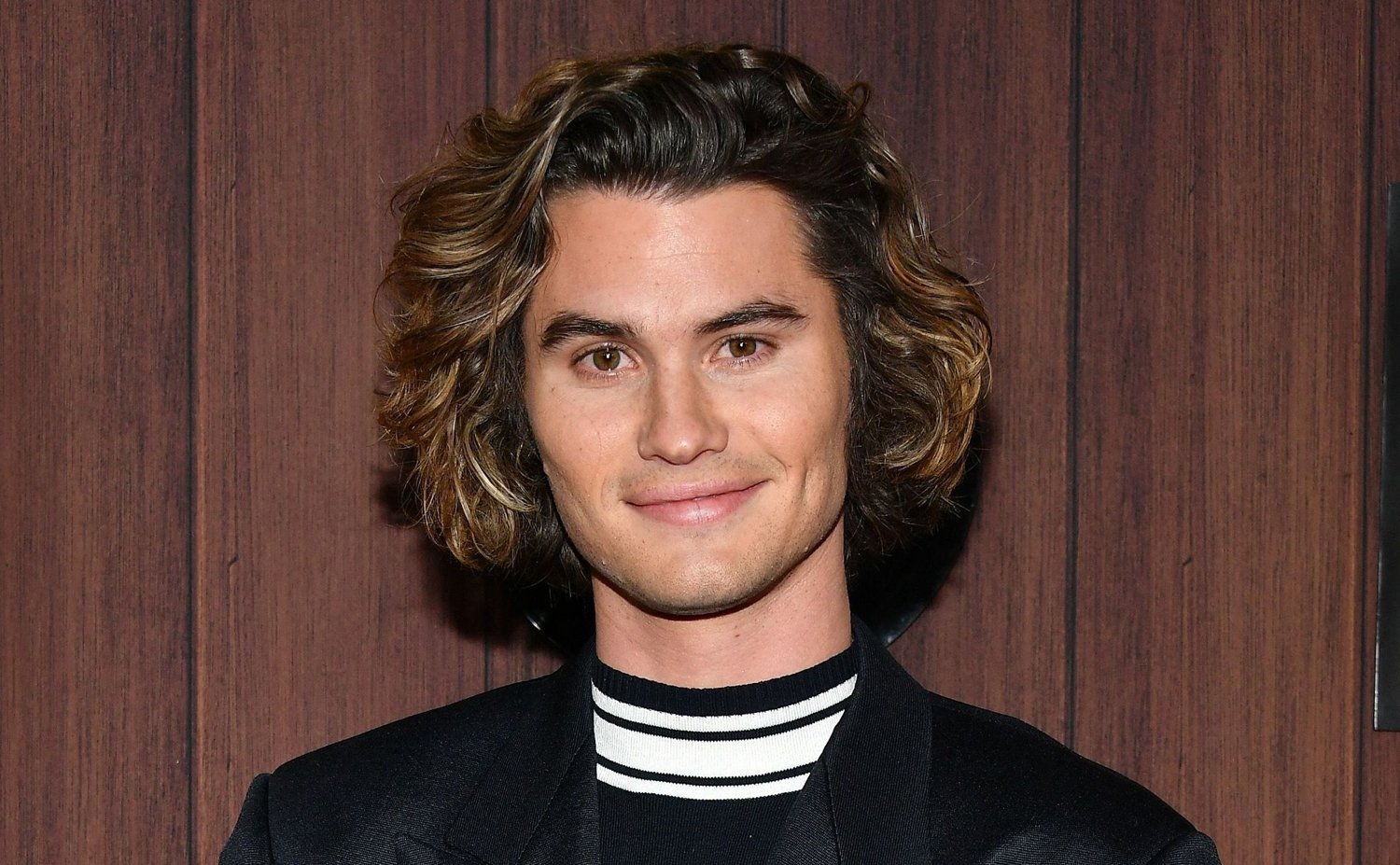 Outer Banks’ Chase Stokes Apologizes for Insensitive Tweets, Then Says ...