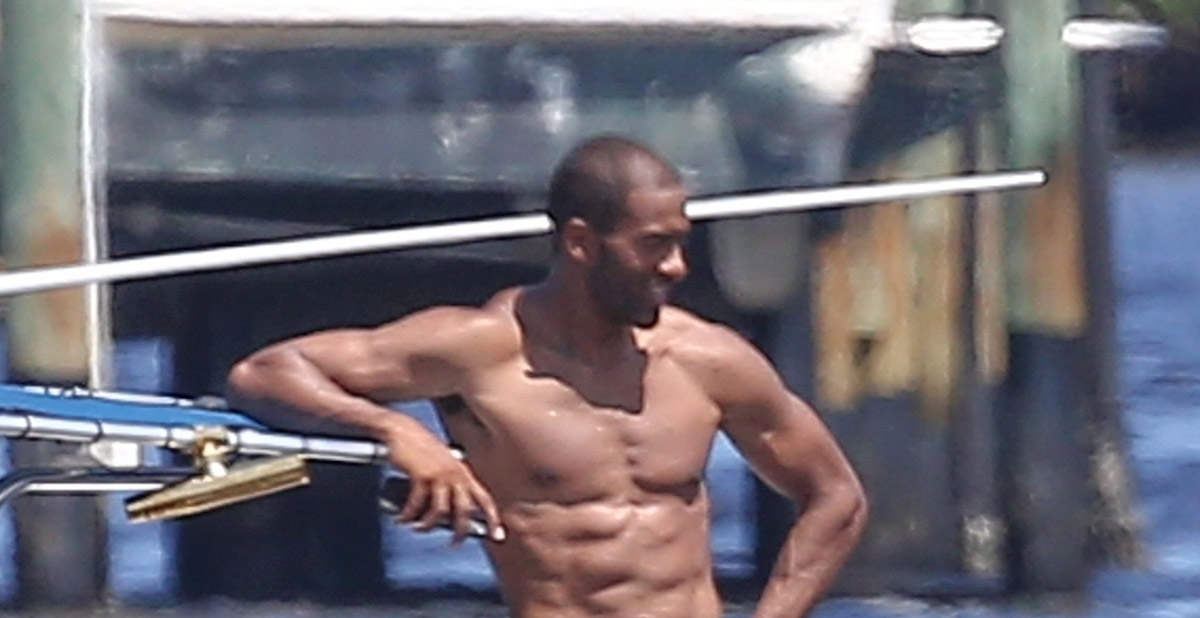 New ‘Bachelor’ Matt James’ Chiseled Shirtless Body is On Display ...