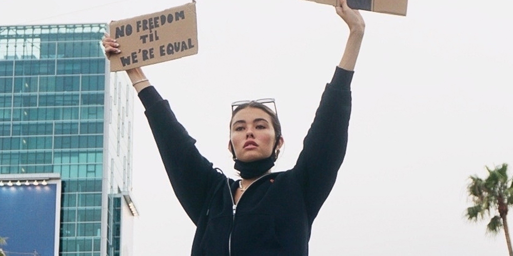 Madison Beer Holds Up Signs While Attending George Floyd Protests ...