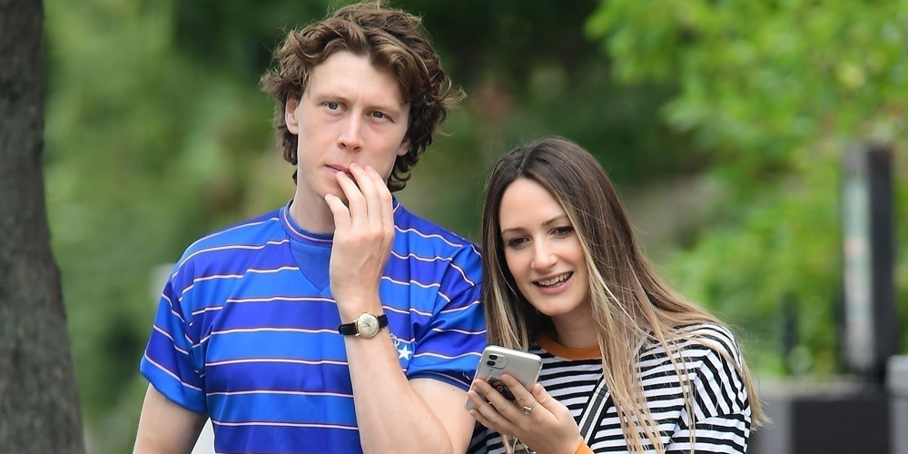 George Mackay Formed A Real Punk Band With His ‘True History of the ...