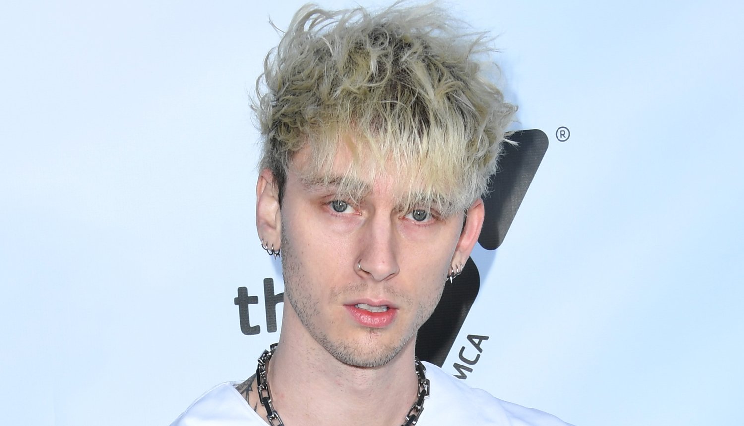 Machine Gun Kelly Releases New Song ‘My Ex’s Best Friend’ with ...