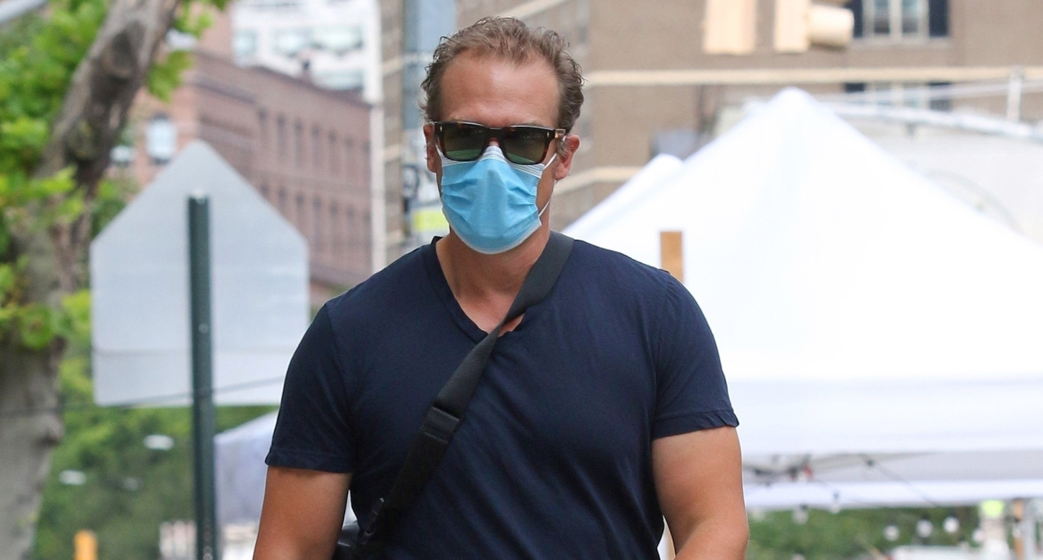 David Harbour Steps Out in NYC After Marrying Lily Allen! | David ...