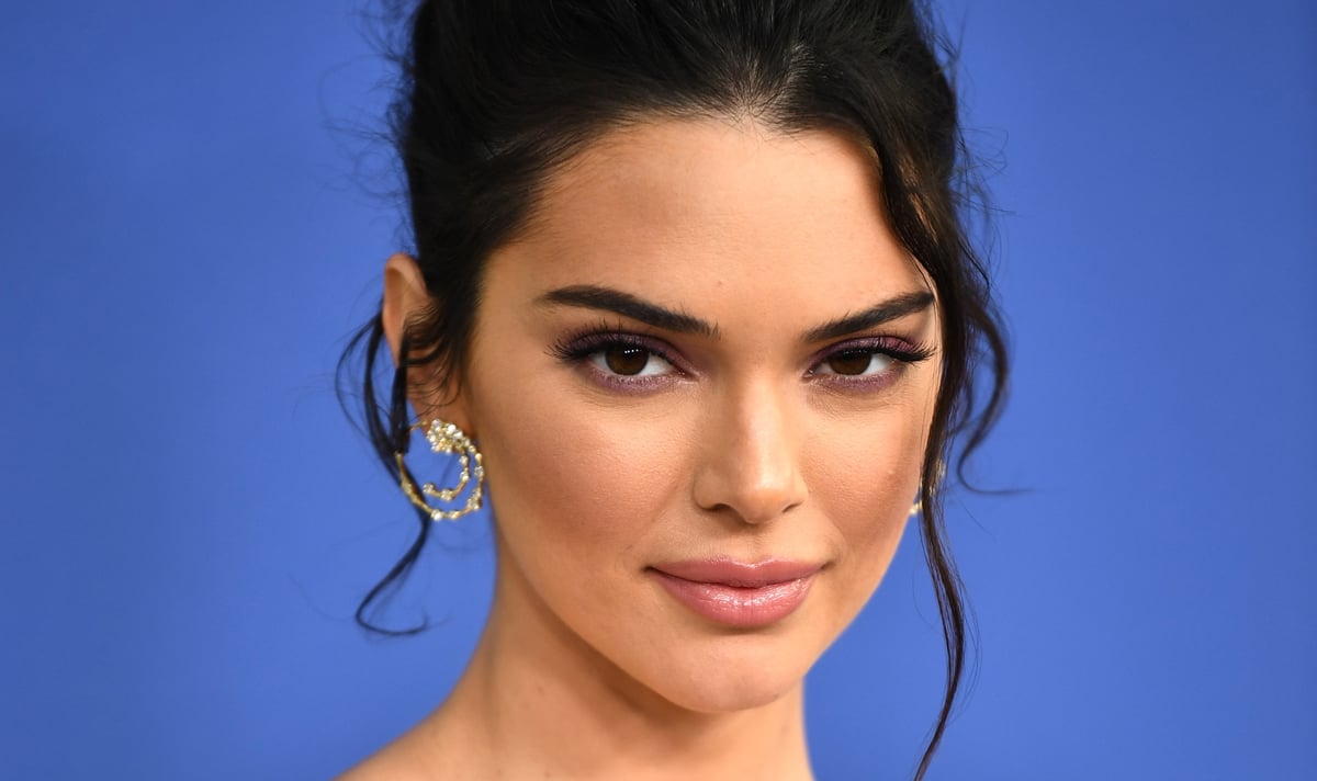 Kendall Jenner Went Live on Instagram for the Very First Time for This ...