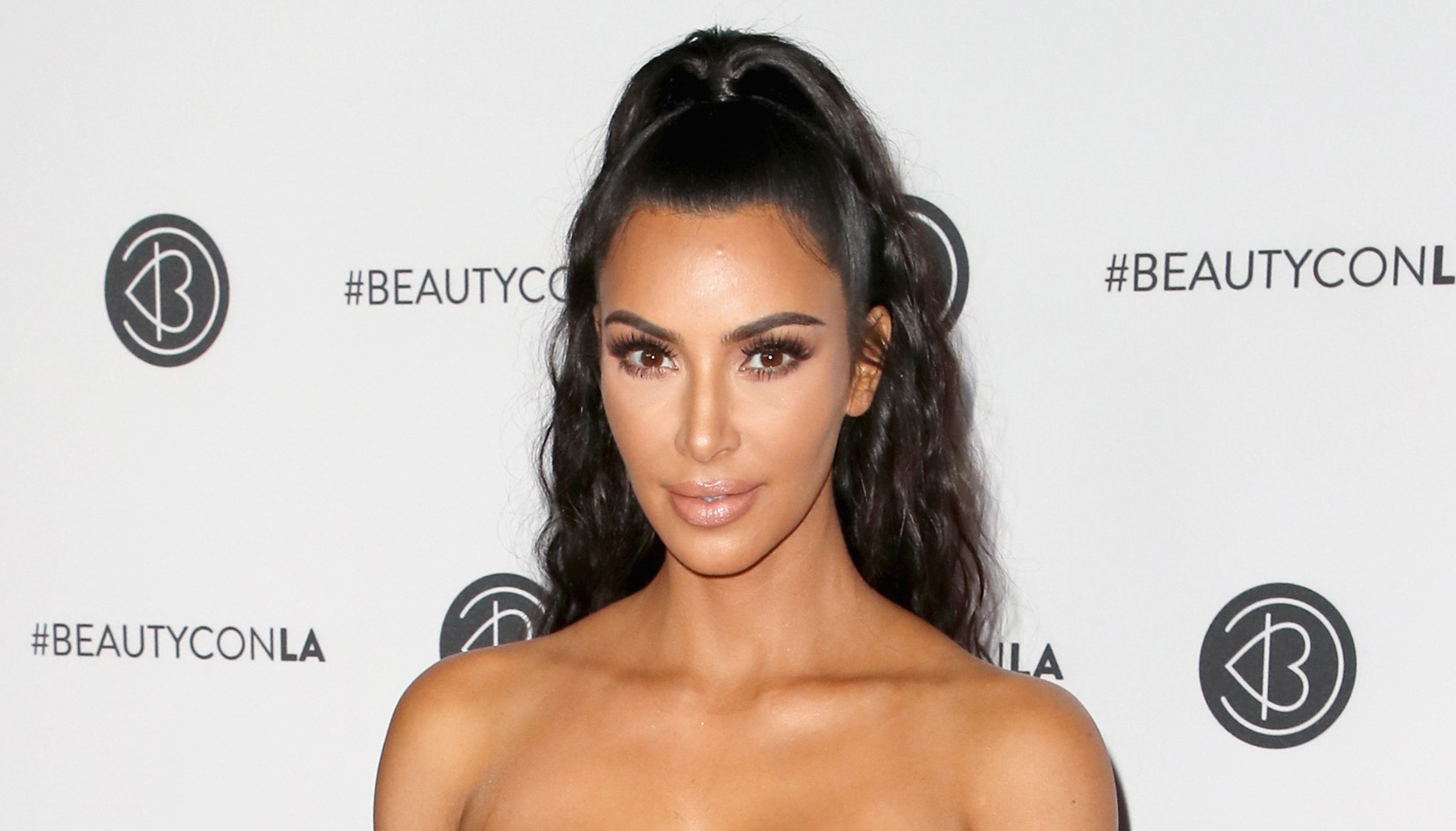 Kim Kardashian Calls This Star a ‘Great Role Model for Children’ in ...