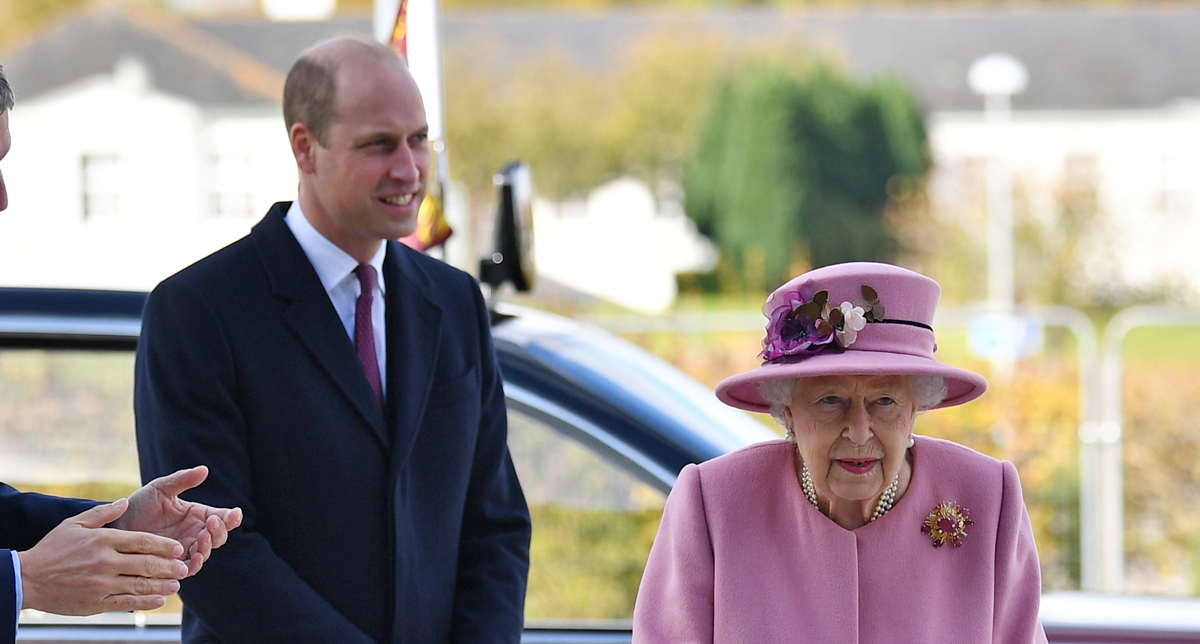 Queen Elizabeth Returns to Royal Duty for First Time Since March ...