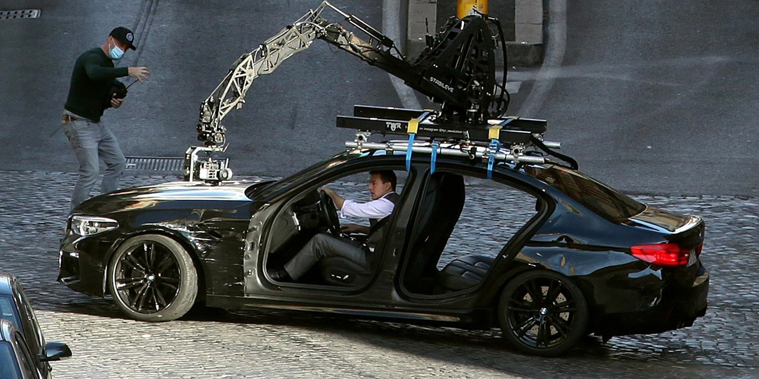 Tom Cruise Has Cameras All Over His Car for Thanksgiving Day Shoot on ...