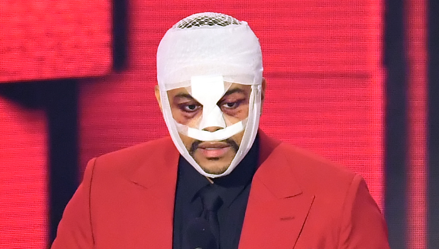The Weeknd Is Covered in Bandages at American Music Awards 2020 | 2020 ...